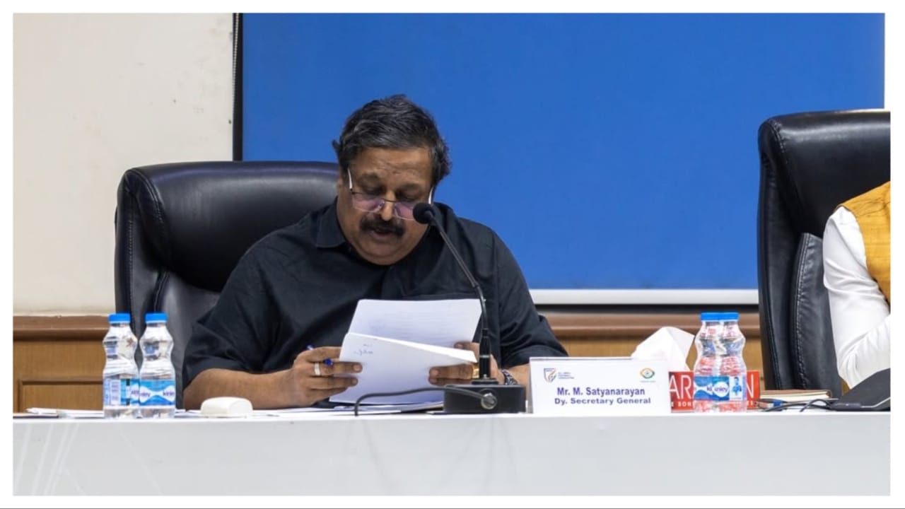 Delhi HC asks AIFF to explain alleged age-cap violation of top official