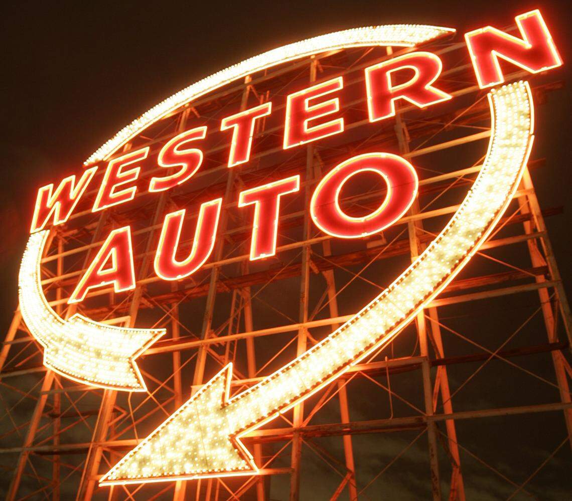 Kansas City strikes deal to relight historic Western Auto sign. Will it ...