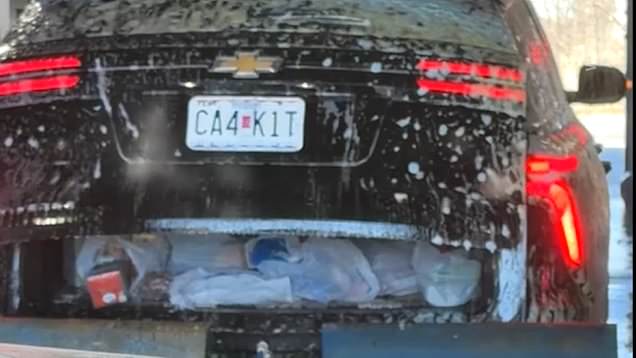 Woman's boot opens up during car wash