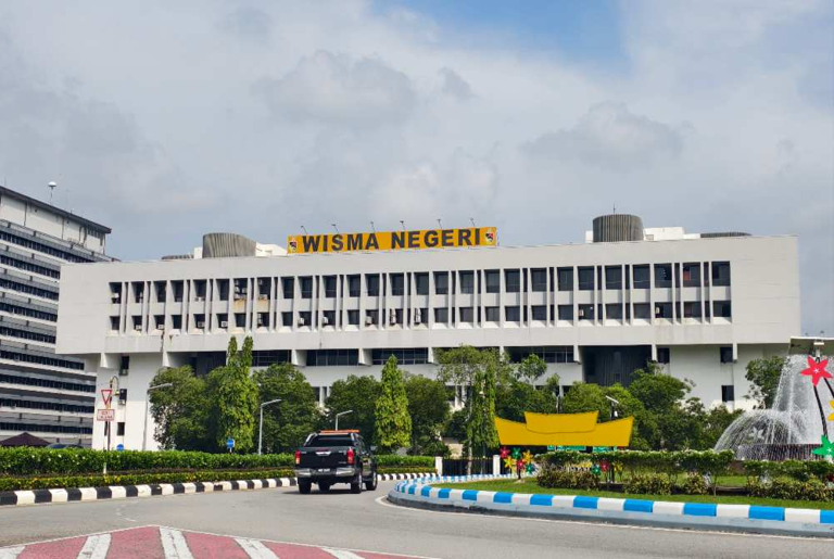 Negeri Sembilan state assembly to dissolve on Friday?