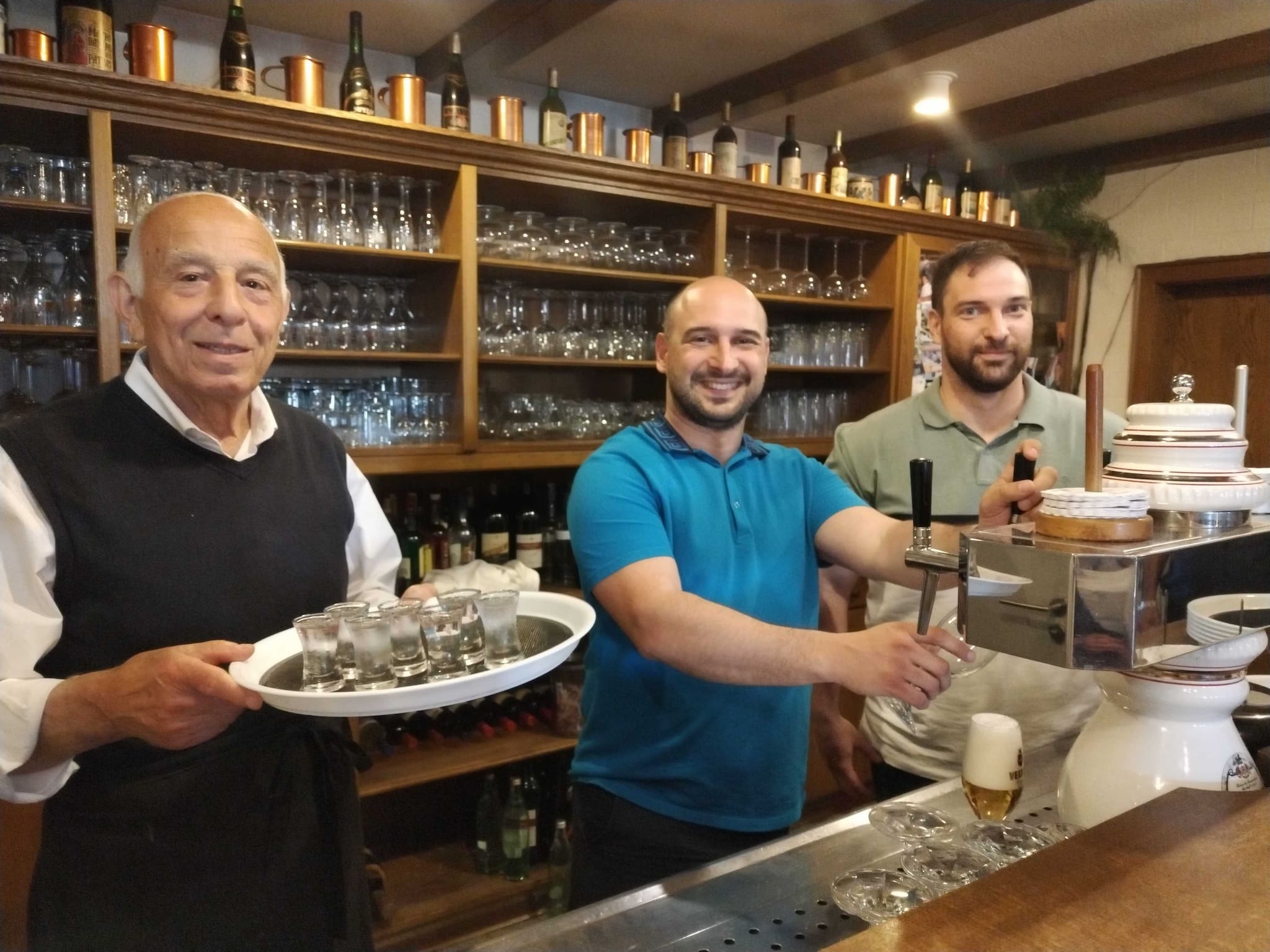 So führen die Brüder Dordevic das Restaurant Knossos in Stadthagen weiter