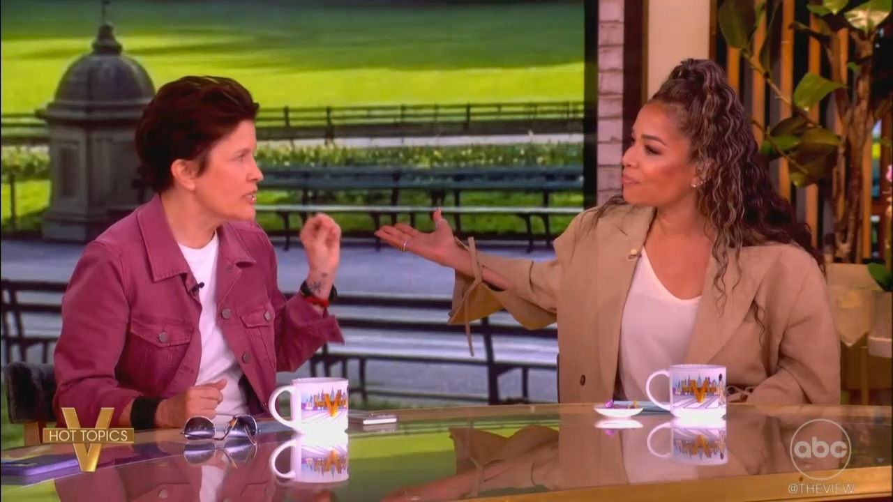 Kara Swisher Clashes With Sunny Hostin on The View Over Demand WH ...
