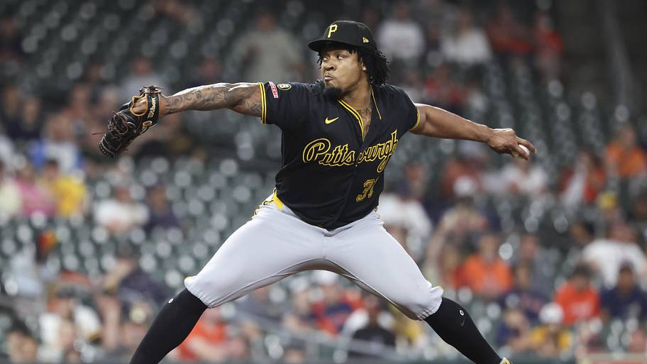 Pirates should trade for Red Sox All-Star pitcher