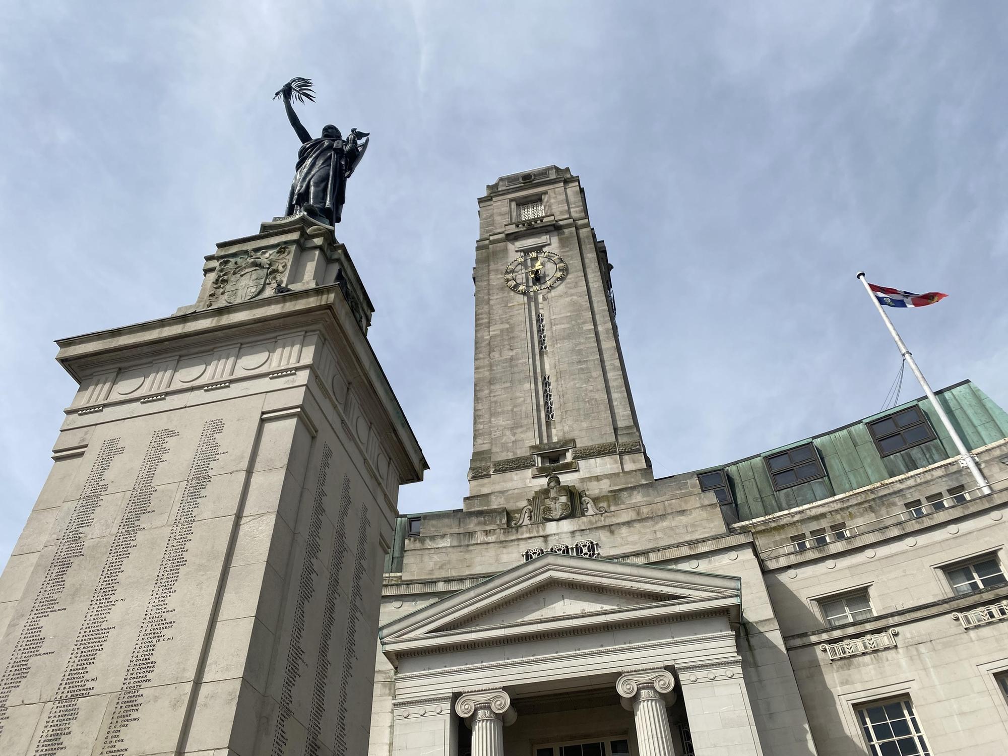 Veterans and serving personnel invited to Luton town hall for special ...