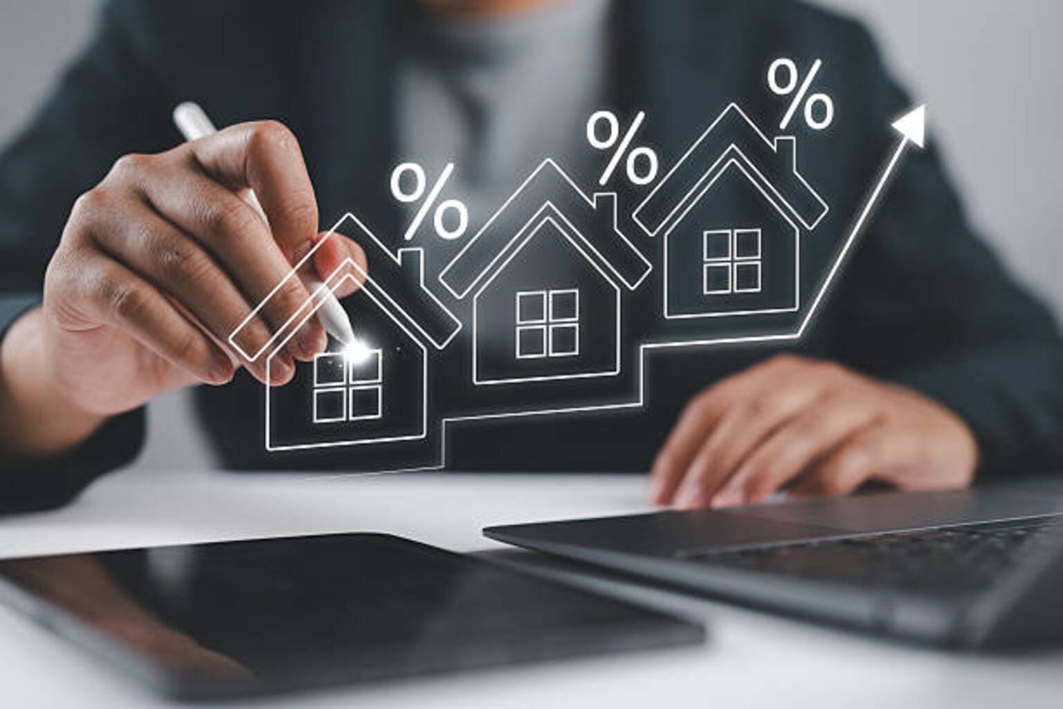 Mortgage rates fall on prospect of easing energy prices; home ...