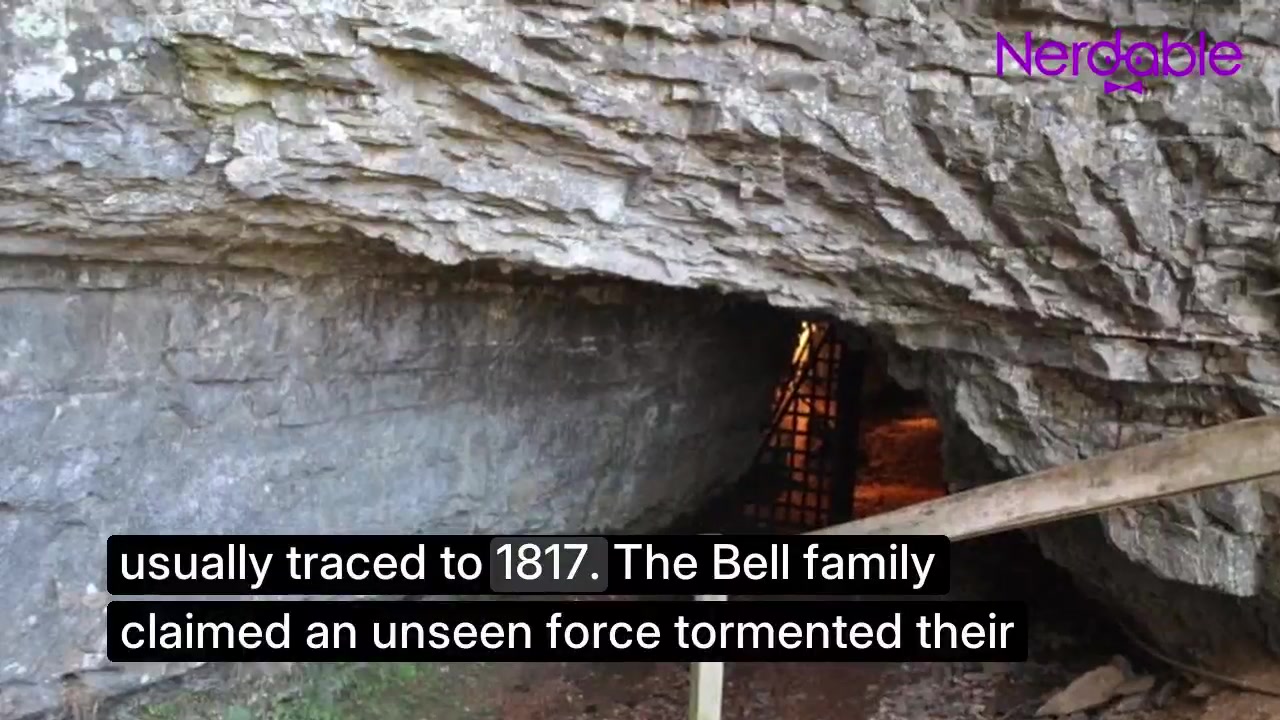 5 famous American ghost stories with strange historical details
