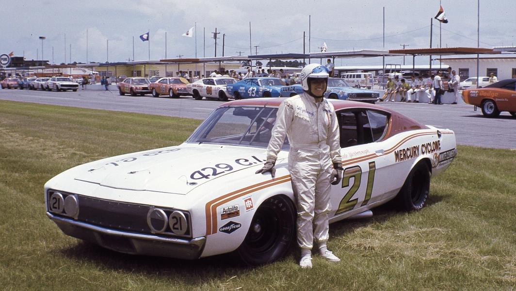 7 legendary big-block muscle cars of the 1960s