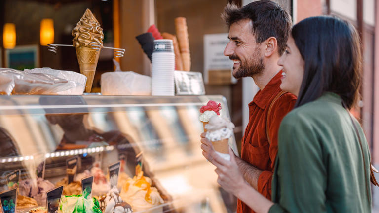 The alarming ice cream shop red flag we just can't ignore