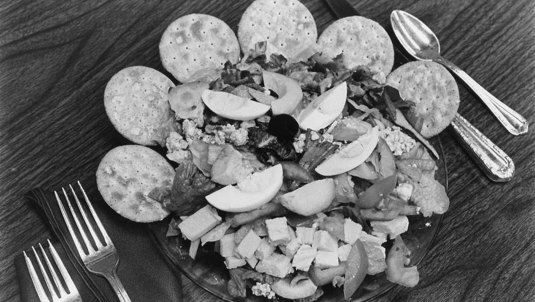 15 flavorful and nutrient-rich salad ideas