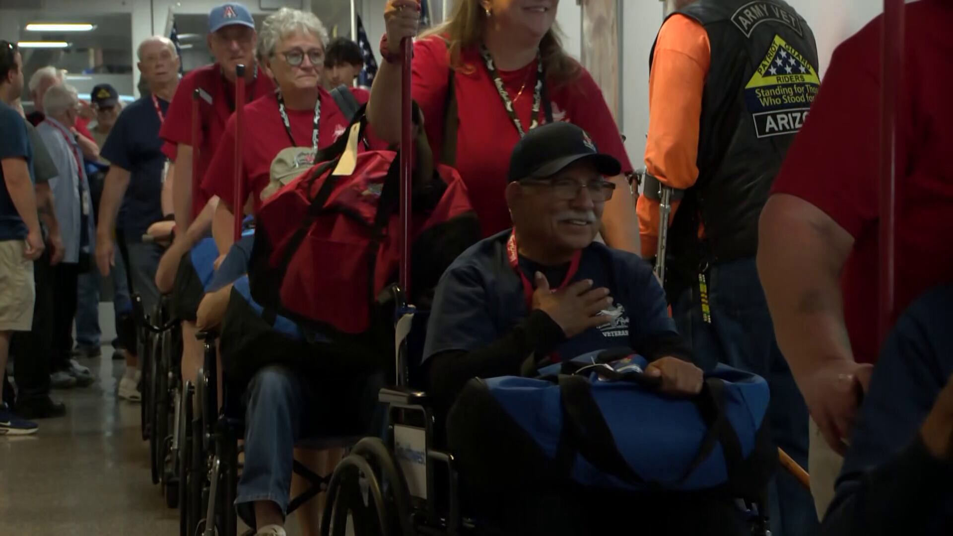 Tucson veterans return home after memorable Honor Flight trip