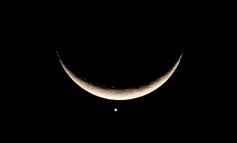 Watch Venus vanish behind the moon in a stunning event this June
