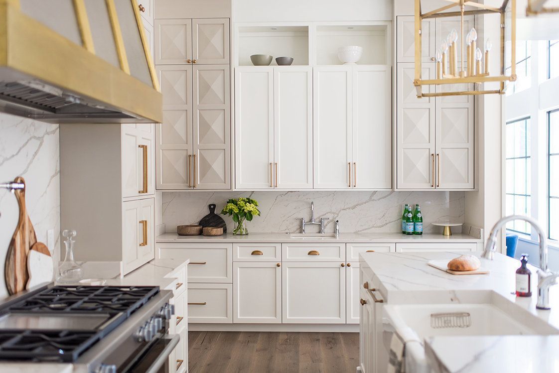 We asked designers for the backsplash styles that instantly upgrade a ...