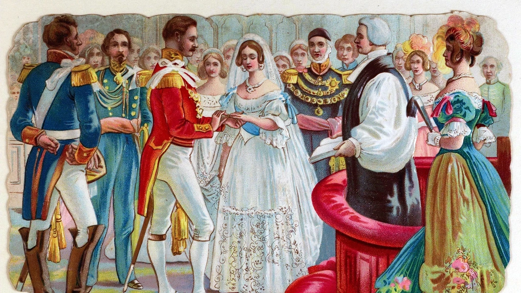 8 iconic royal gowns through history