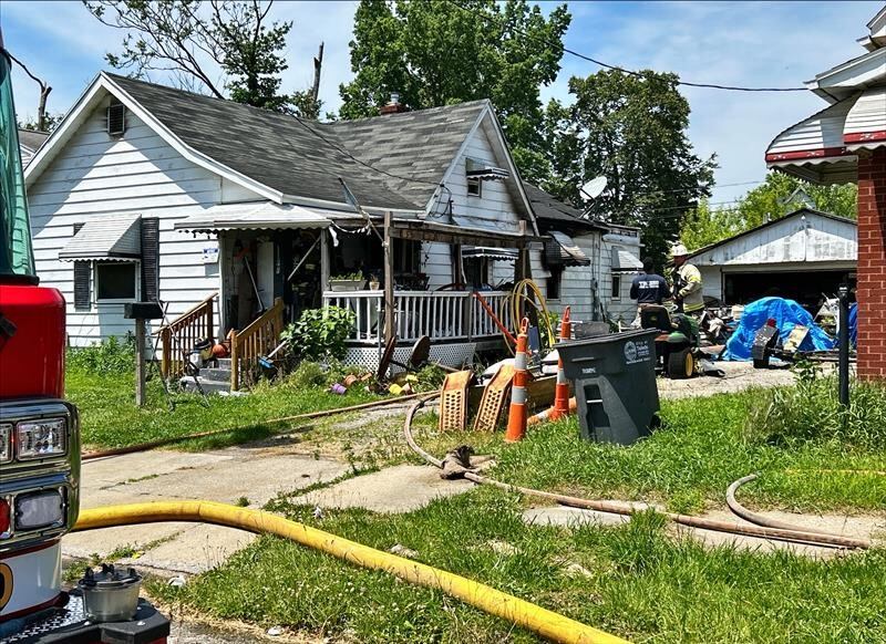 Dog chained to block found injured after Toledo house fire