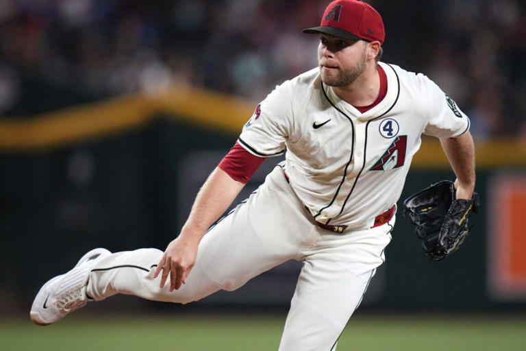 Diamondbacks dealt major injury blow with former Cy Young Award winner
