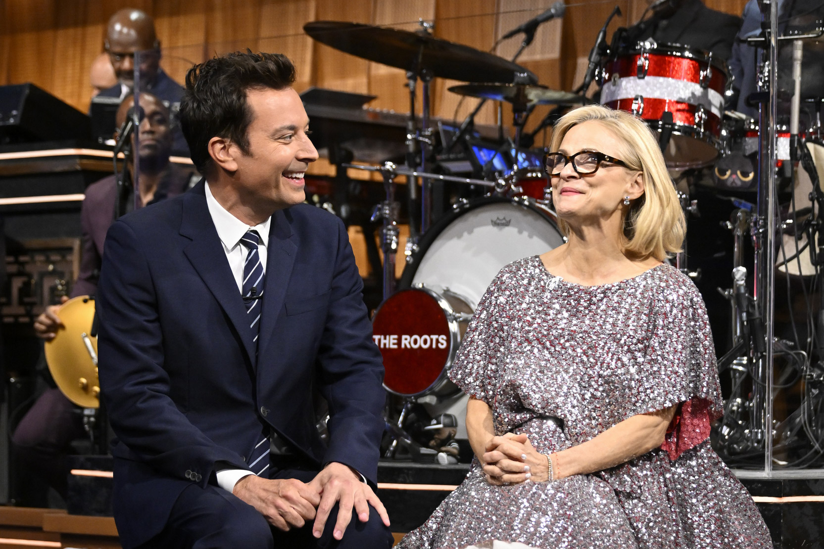 Amy Sedaris And Jimmy Fallon Chaotically Reenacted Aniya And Kenzies Love
