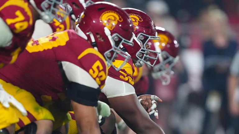 Three critical games for USC left tackle Elijah Paige's season