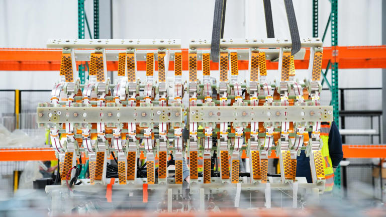 Helion hits $15.5B valuation with $465M in new cash as it aims to ...