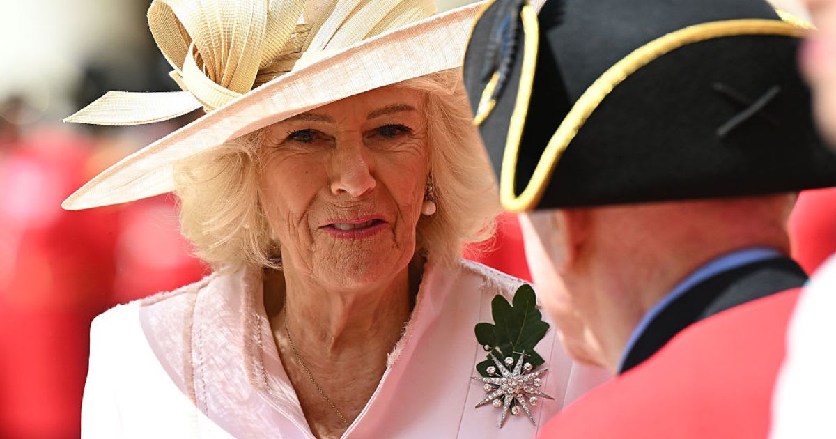Queen Camilla pays a quiet tribute to Queen Elizabeth with her choice ...