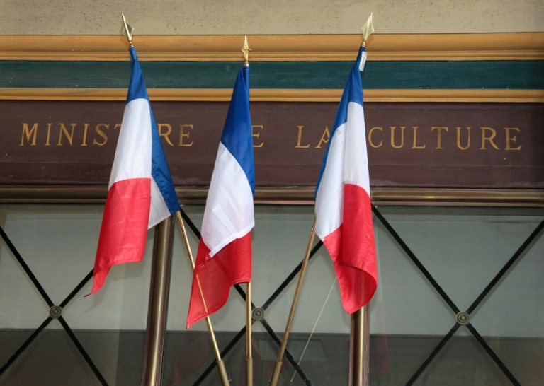 Soumission chimique : cinq femmes demandent la condamnation de l'Etat ...