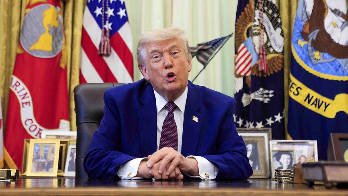 Donald Trump eviscerates Kaitlan Collins in heated exchange: 'You ...