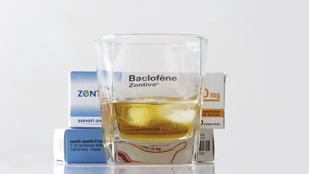 Heavy drinking linked to most early-onset dementia cases