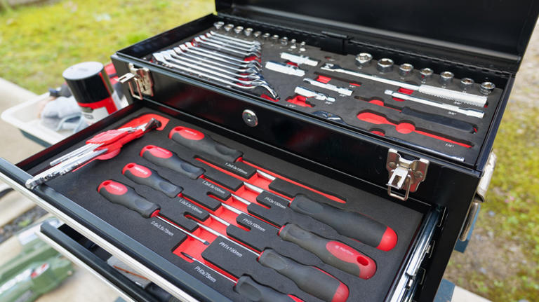 Ditch traditional tool boxes: The wire shelves idea that'll keep your ...