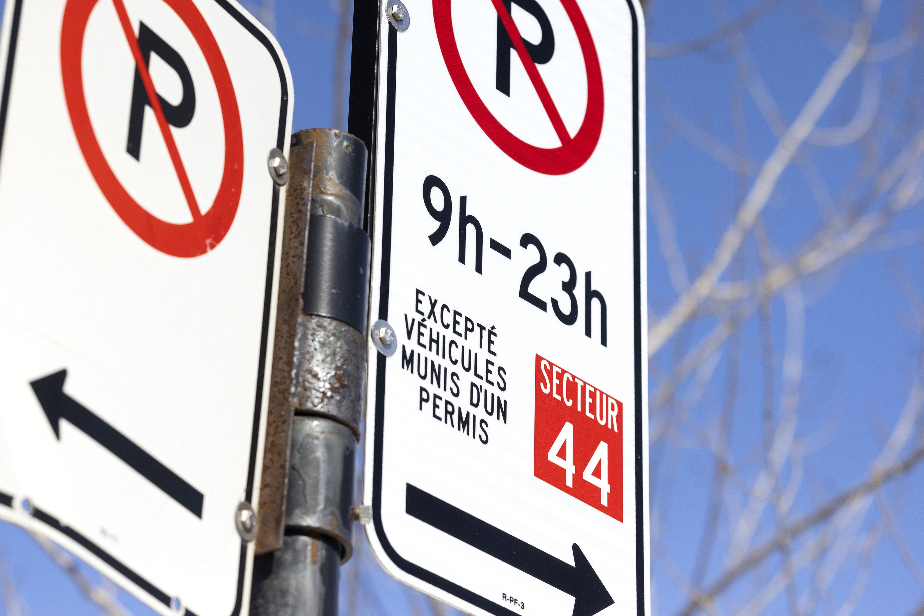 Longueuil man found guilty of producing fake Montreal parking permits