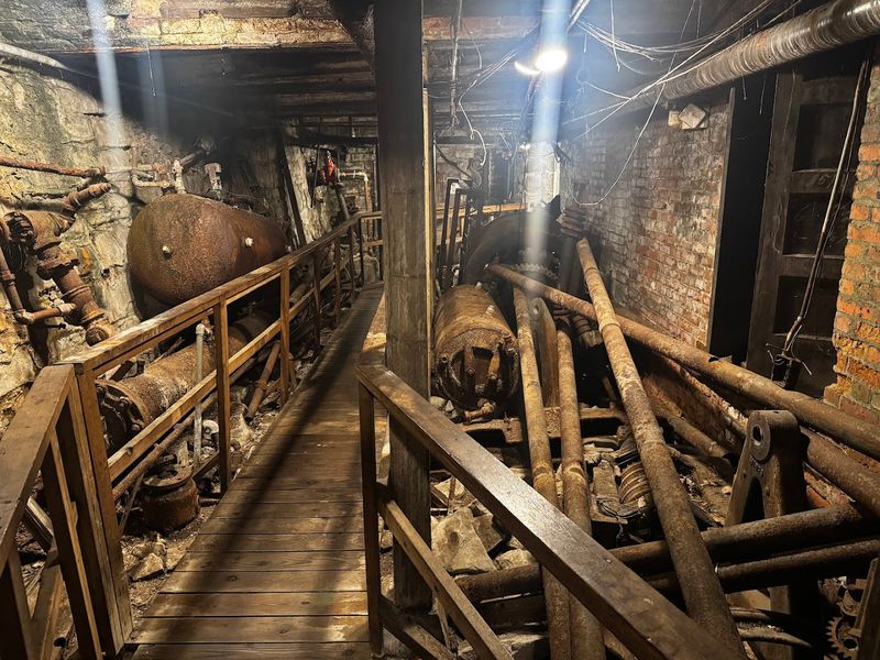 This vintage underground network in Washington is a fascinating ...
