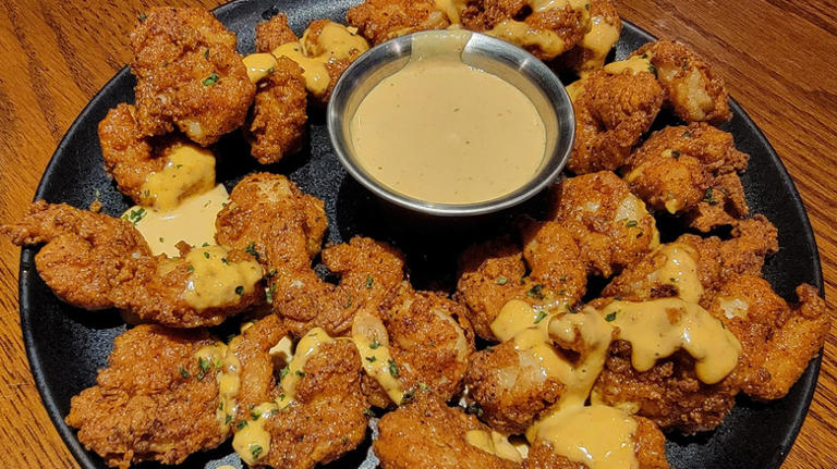 Believe it or not, the best appetizer at Outback Steakhouse isn't the ...