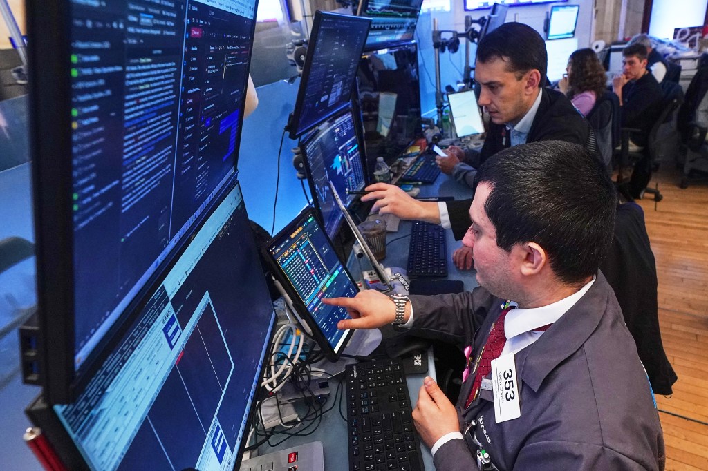 One-third of Americans’ wealth is now tied to the stock market — a ...