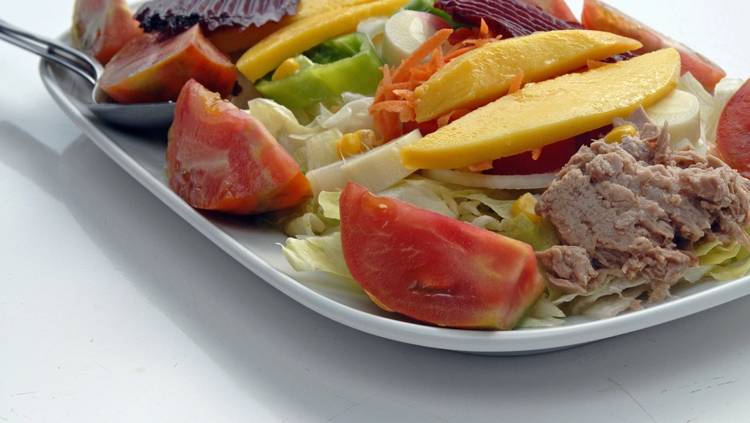 15 flavorful and nutrient-rich salad ideas