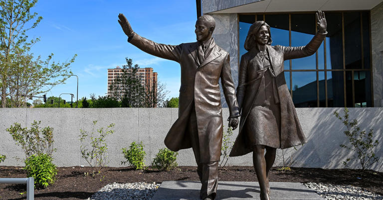 Inside the $850 million Obama Presidential Center ahead of its ...