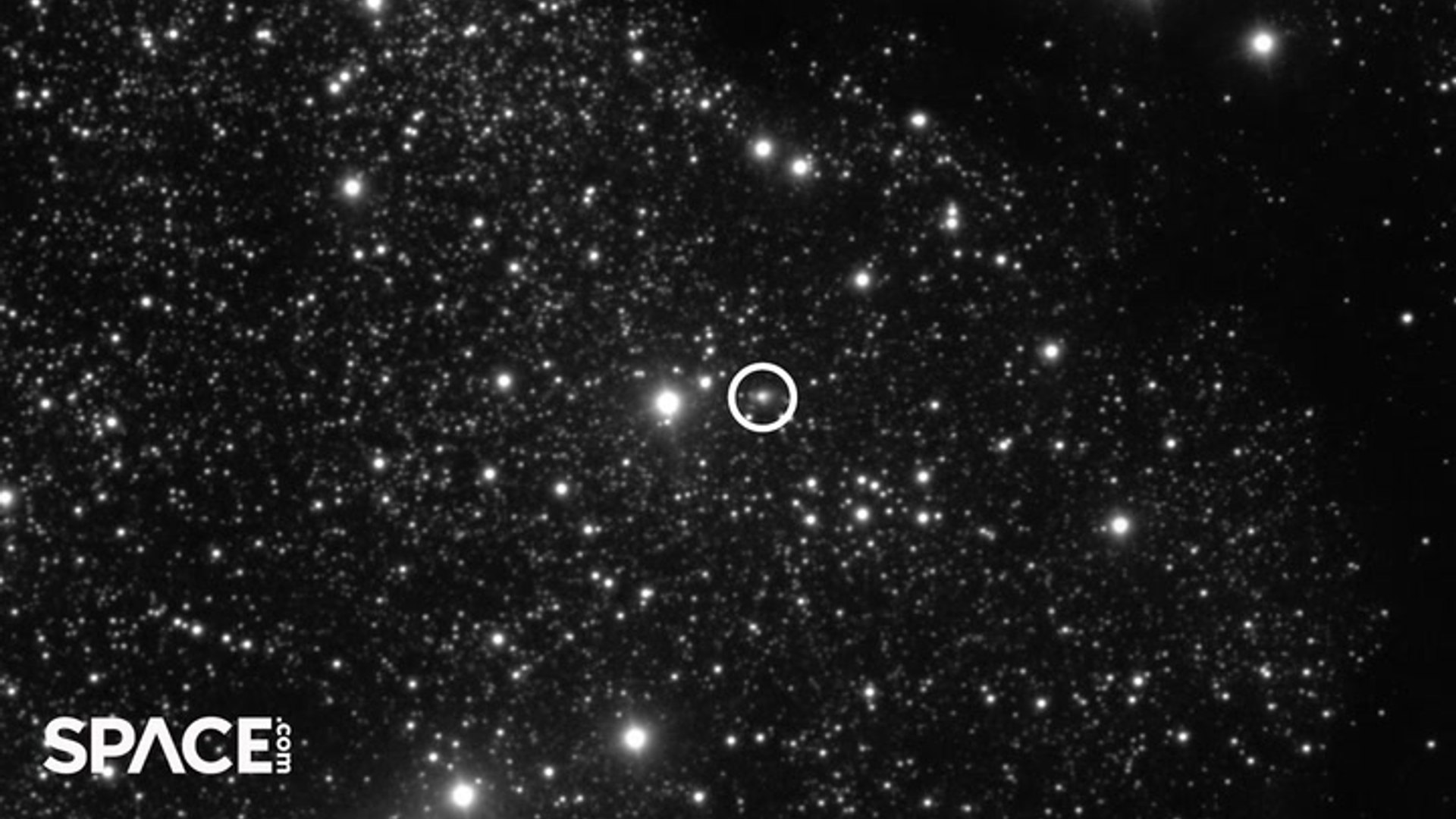 New interstellar comet 3I/ATLAS captured by Very Large Telescope