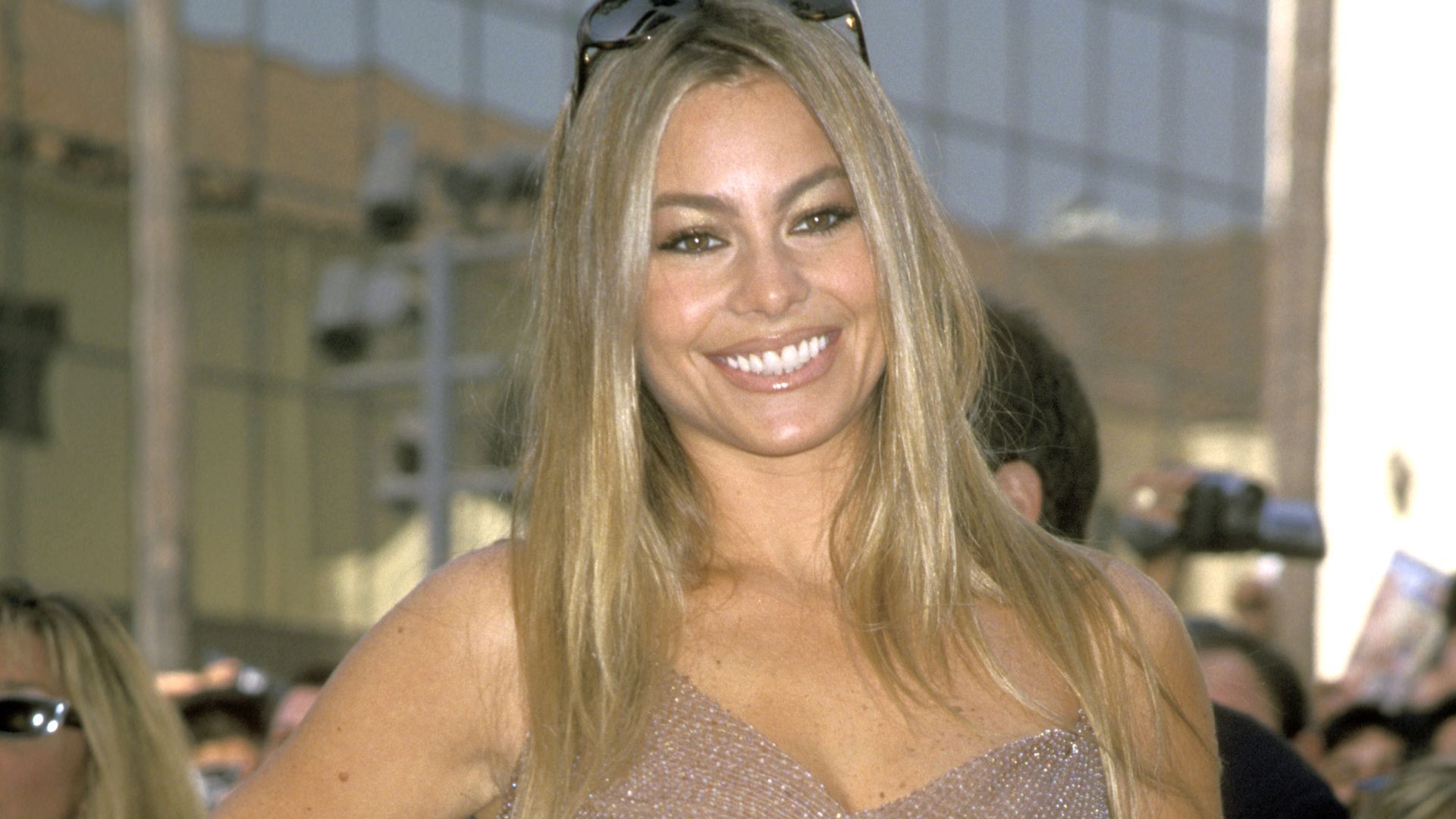 From Jennifer Lopez to Sofía Vergara: 5 summer looks from Latina style ...