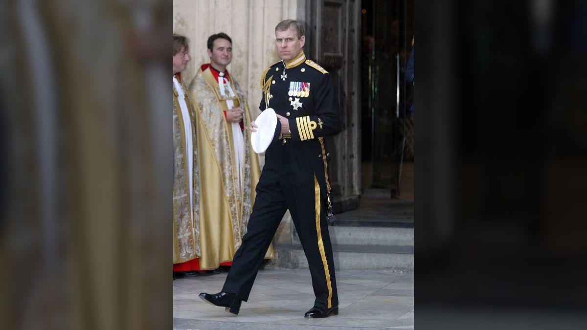 Disgraced ex-prince Andrew sparks health concerns with massive bruise ...