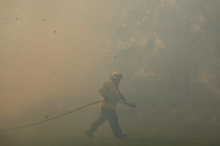 Wildfires are making the US smoggy again, reversing progress on cleaner ...
