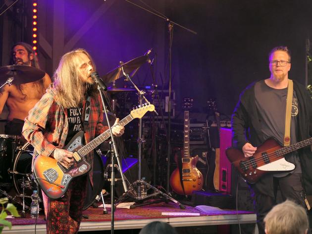 „Gleiberg rocks" mit drei Grunge-Tribute-Bands: 400 Fans tanzen fünf ...