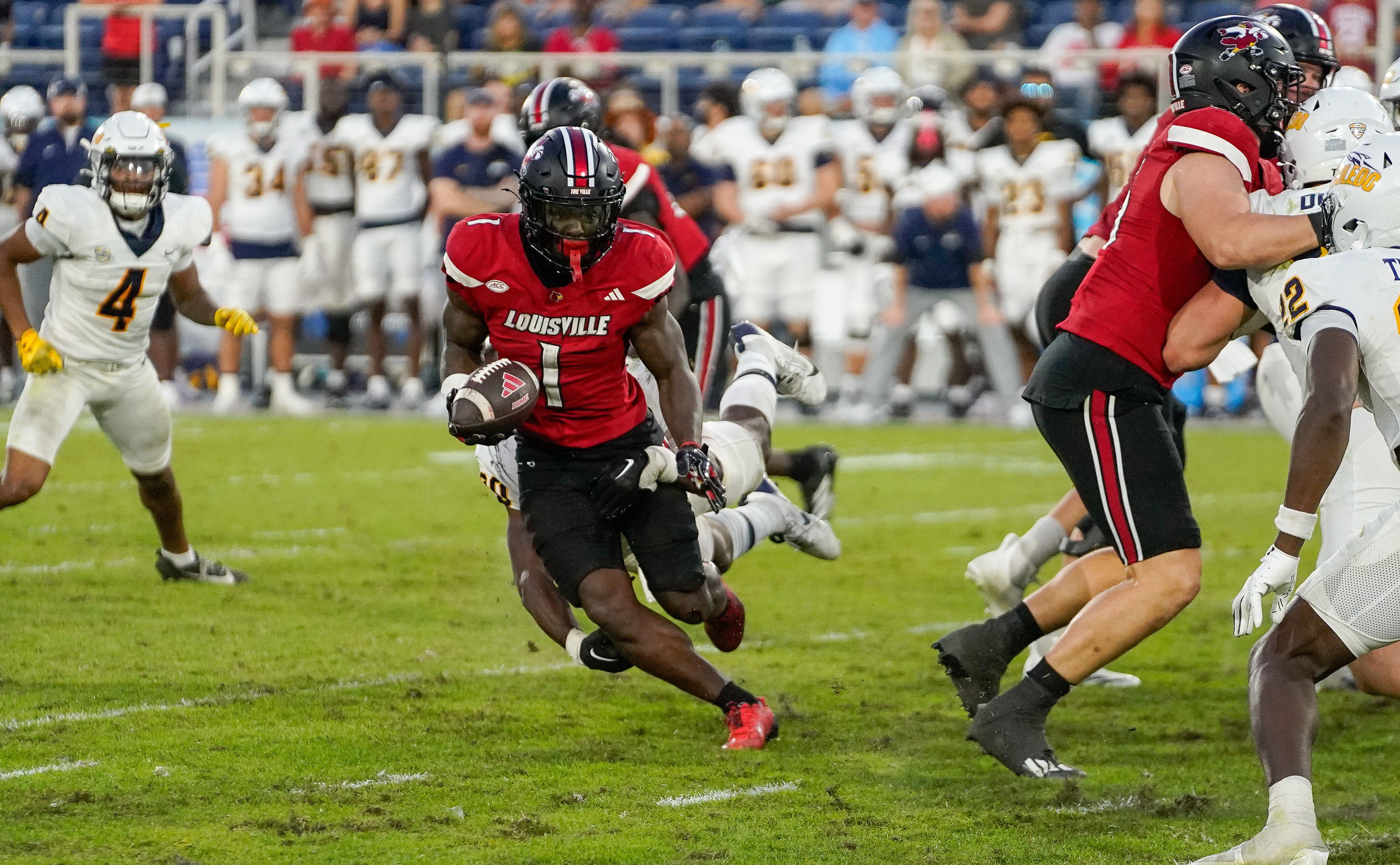 2027 NFL draft summer scouting report: Isaac Brown, RB, Louisville