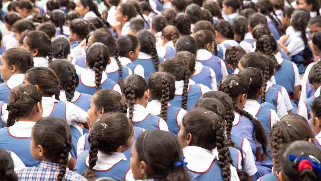School assembly news headlines today (June 5): Top national ...