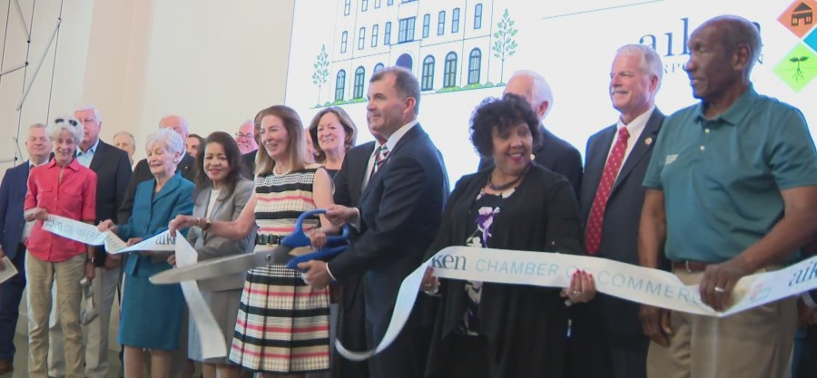Tom Young Center for Research and Innovation opens in Aiken