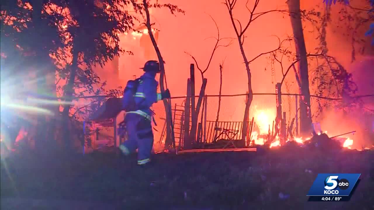 Deadly house fire in northwest Oklahoma City under investigation