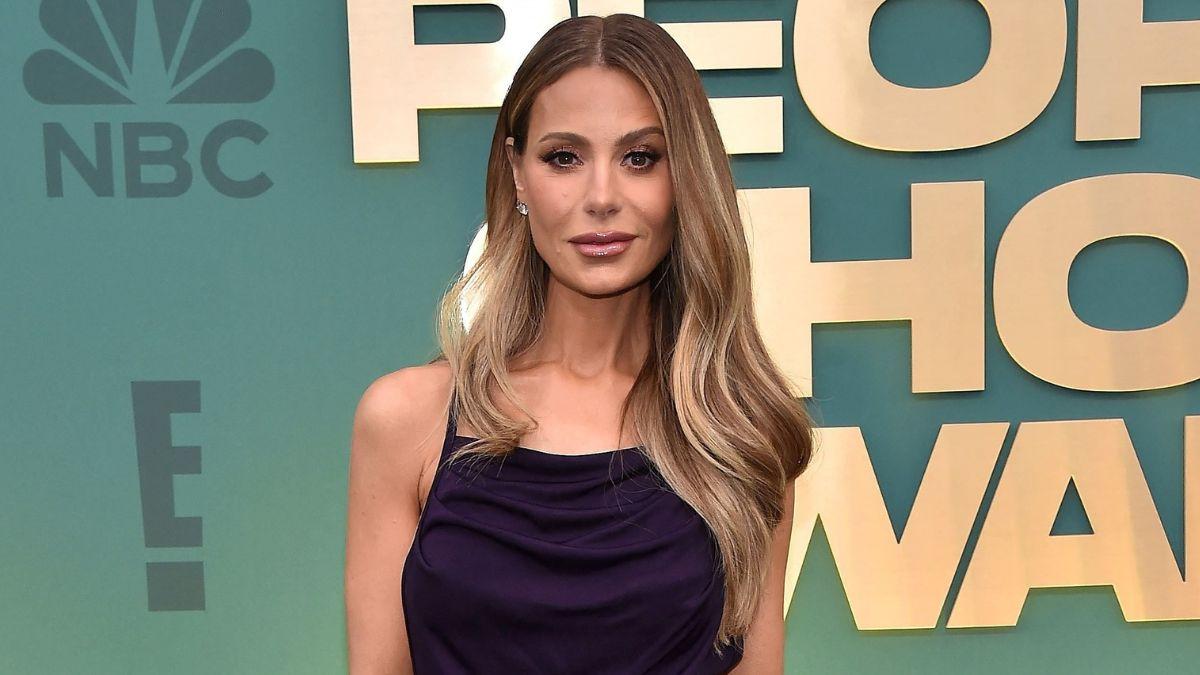 Dorit Kemsley blasts 'face transplant' rumors as she sets record ...