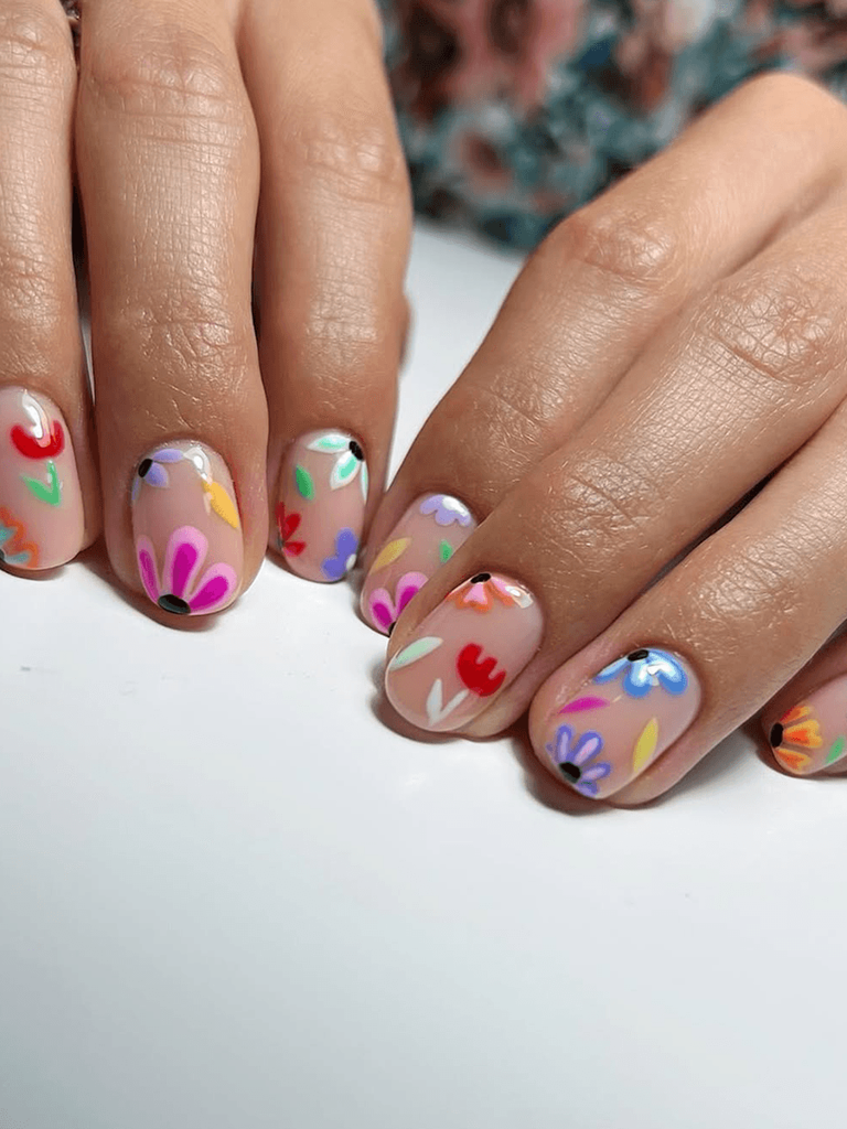 Summer 2026’s short nail designs prove natural nails don’t have to be ...