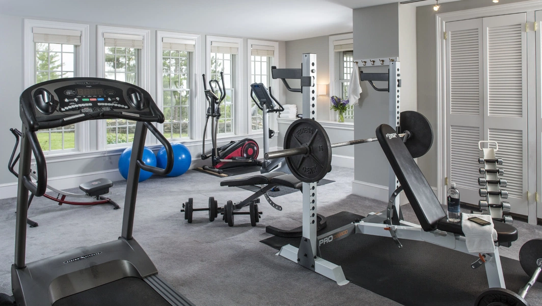 Turn your small space into a dream home gym