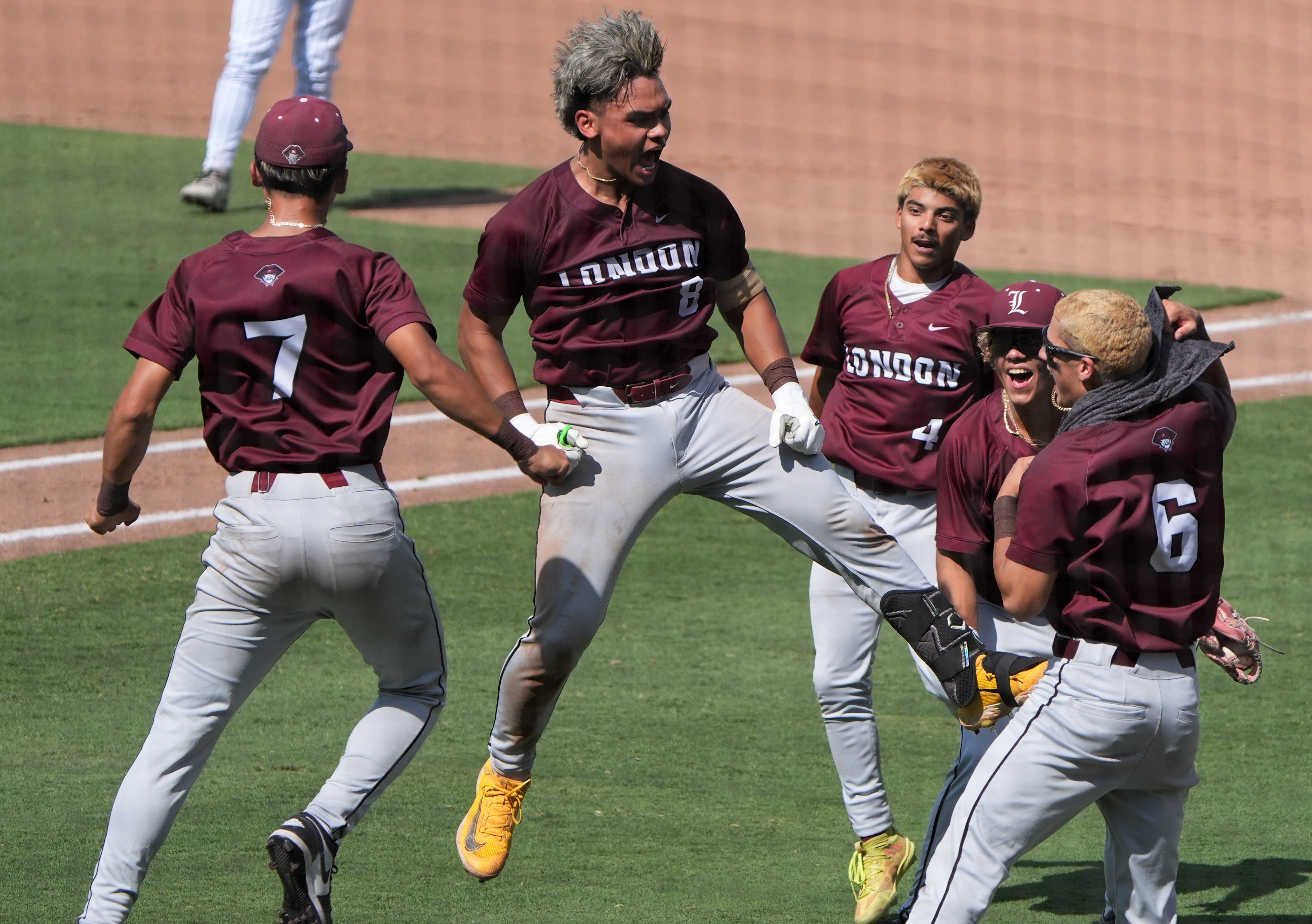 Sixteen players named to UIL All-State Tournament teams
