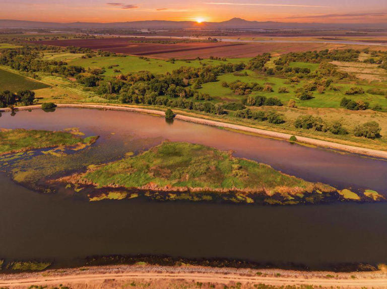 Own this entire private island in Sacramento region for $39,000