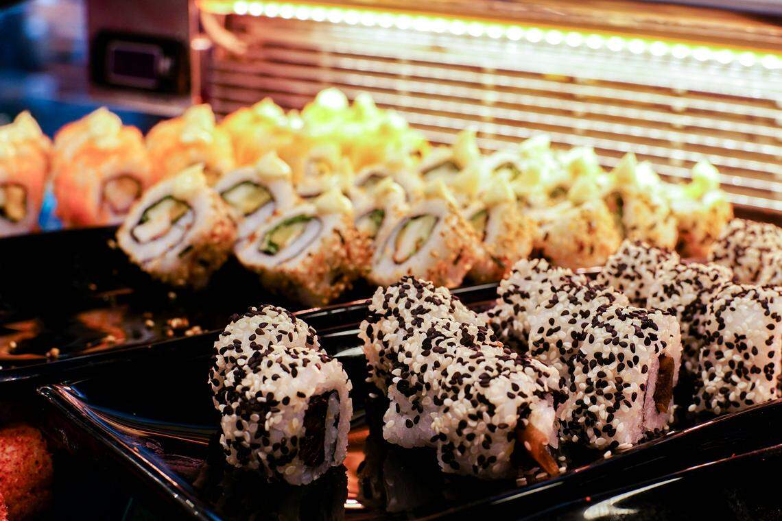 Love sushi? New all-you-can-eat Asian buffet now open in Pembroke Pines
