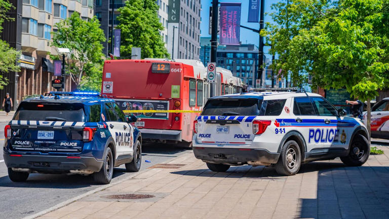Man charged after victim of 'unprovoked' stabbing boards bus