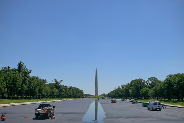 Water begins refilling Reflecting Pool after Trump's renovation to ...